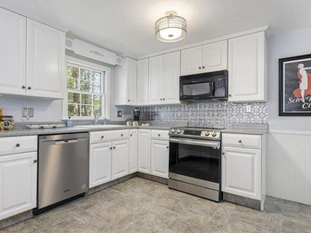 house with 3 bedroom, Cape Elizabeth ME DS103185401