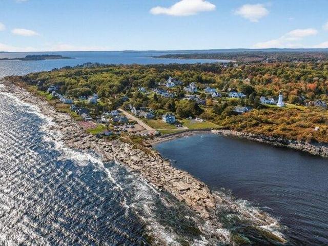 house with 3 bedroom, Cape Elizabeth ME ES103499687