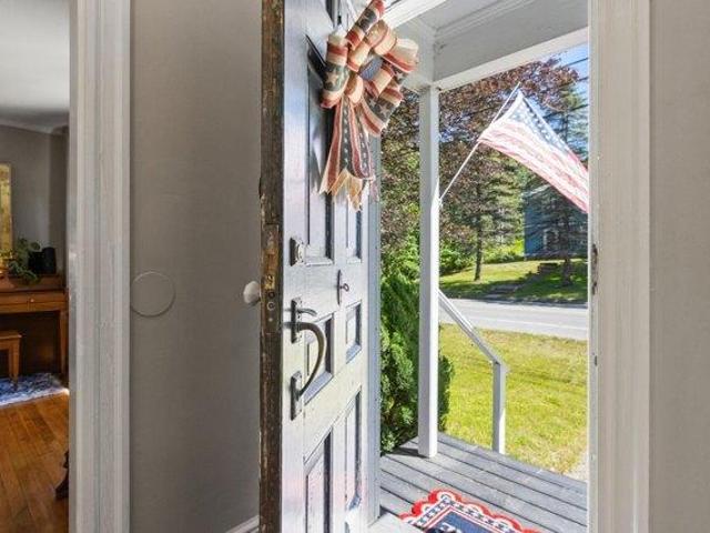 house with 3 bedroom, Cape Elizabeth ME ES104758935