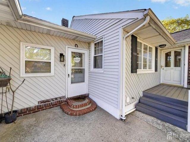 house with 3 bedroom, Carteret NJ DLS101747176