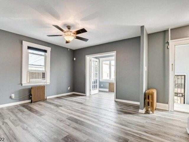 house with 3 bedroom, Carteret NJ DS104266519