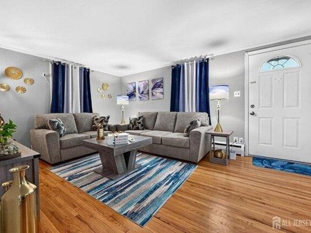 house with 3 bedroom, Carteret NJ ES105144182
