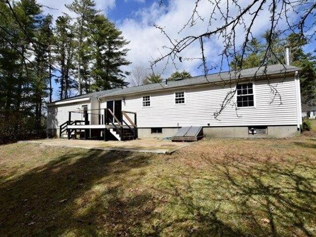 house with 3 bedroom, Carver MA DS101706500