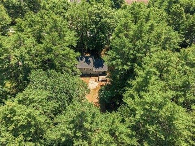 house with 3 bedroom, Carver MA ES104263994