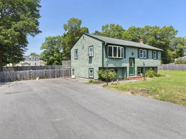 house with 3 bedroom, Carver MA ES104332187