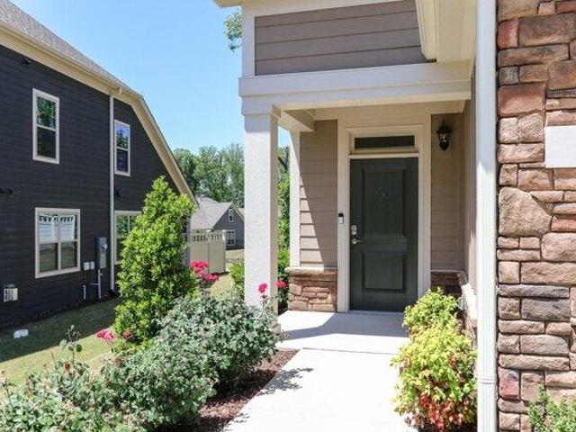 house with 3 bedroom, Cary NC ES104901213