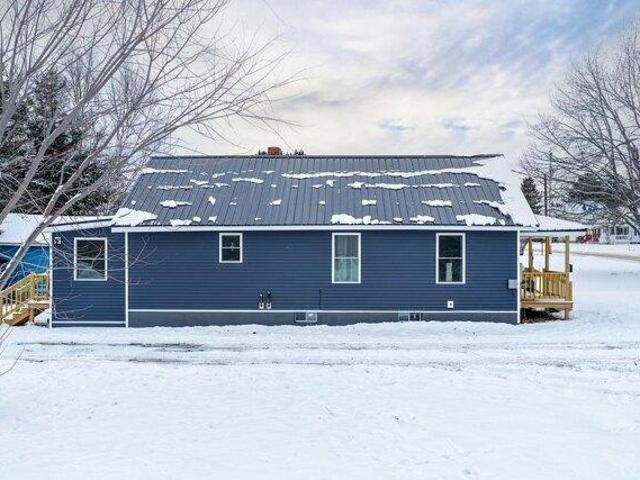 house with 3 bedroom, Caribou ME DLS103072779