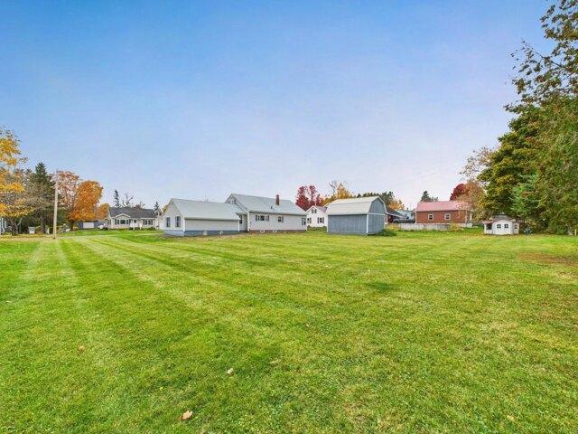 house with 3 bedroom, Caribou ME ES104920496
