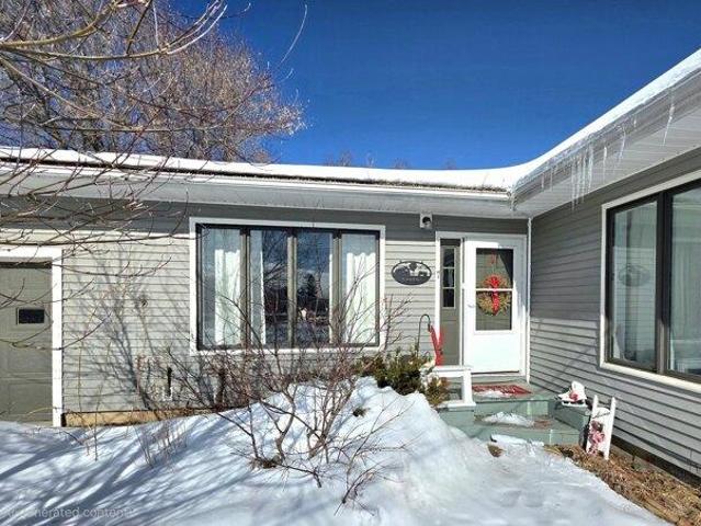 house with 3 bedroom, Caribou ME ES103849357