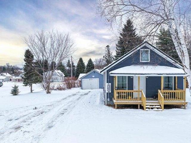 house with 3 bedroom, Caribou ME ES103932144