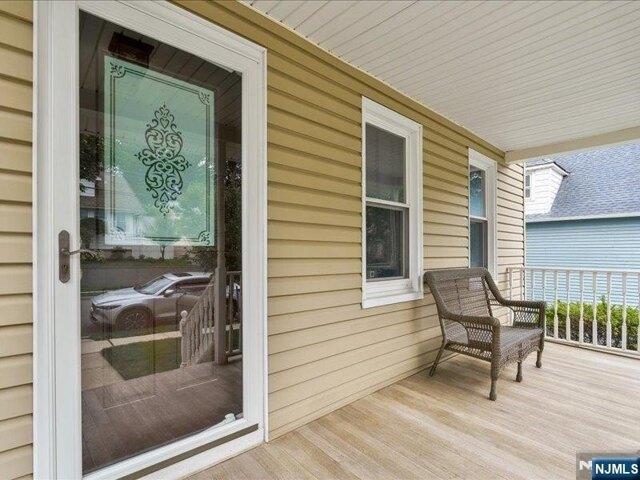 house with 3 bedroom, Carlstadt NJ ES105143997