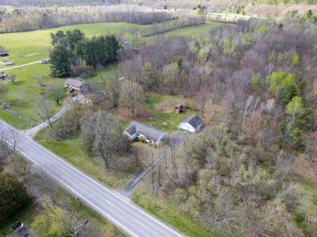 house with 3 bedroom, Castleton VT ES105143864