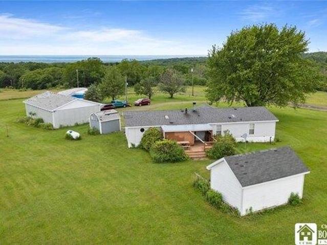house with 3 bedroom, Cassadaga NY ES103622119