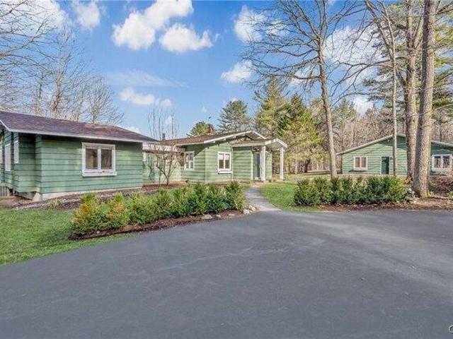 house with 3 bedroom, Cazenovia NY DLS91457654
