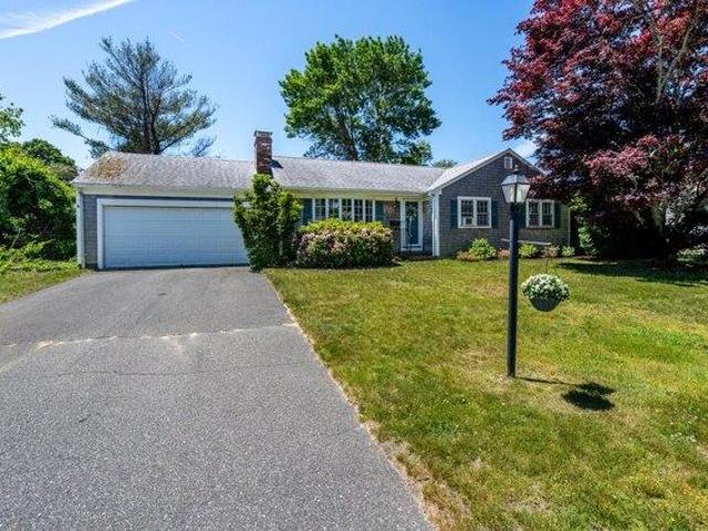 house with 3 bedroom, Centerville MA DS103621660