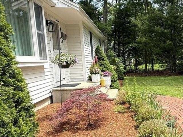 house with 3 bedroom, Centerville MA ES103886379
