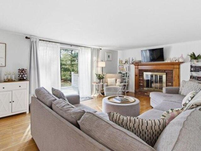house with 3 bedroom, Centerville MA ES104115589