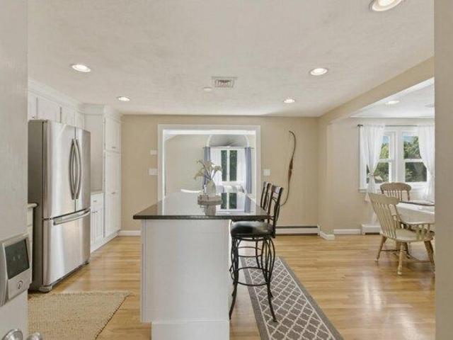 house with 3 bedroom, Centerville MA ES104849117