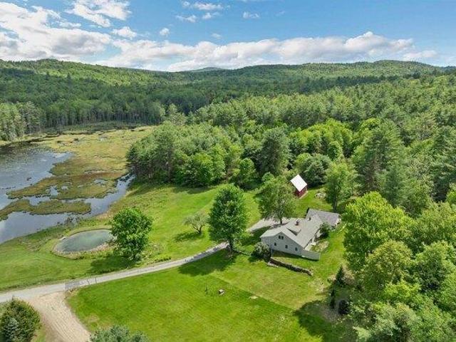 house with 3 bedroom, Center Harbor NH DS104044363