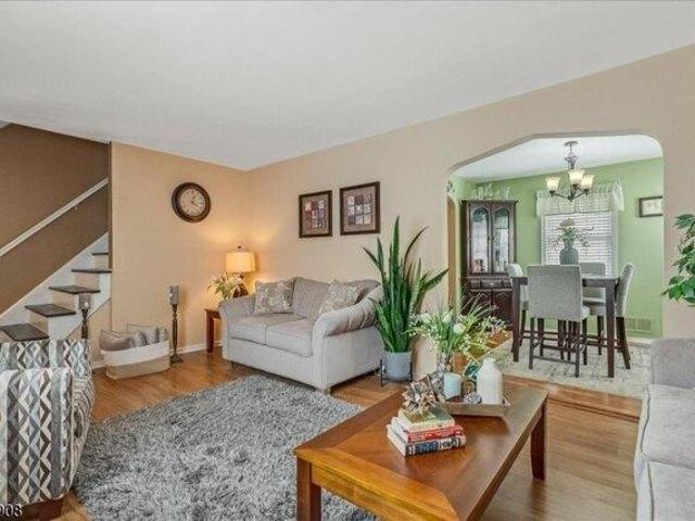 house with 3 bedroom, Cedar Grove NJ DLS101660719