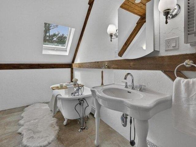 house with 3 bedroom, Chatham MA ES105106189