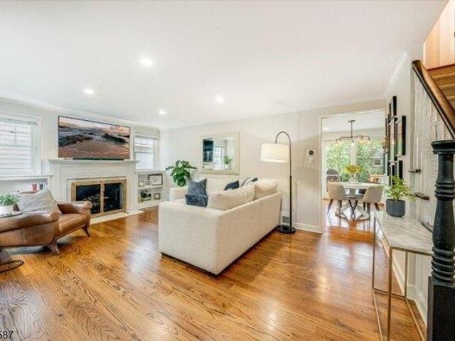 house with 3 bedroom, Chatham NJ ES104849587