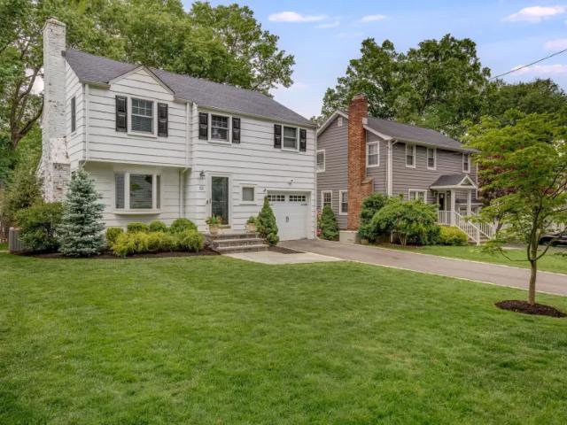 house with 3 bedroom, Chatham Boro NJ DLS102770972