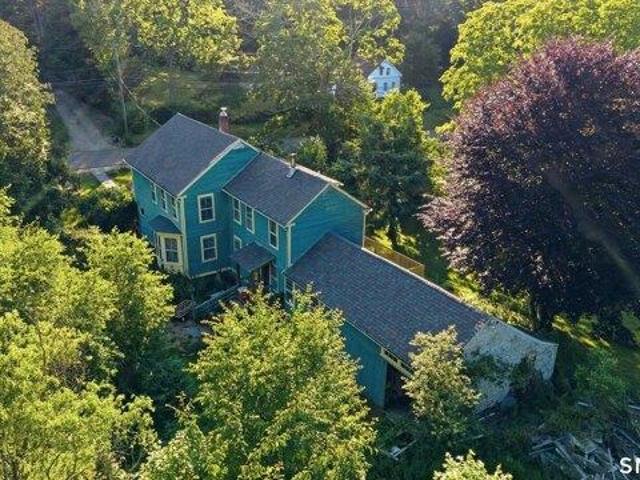 house with 3 bedroom, Chaplin CT ES105106575