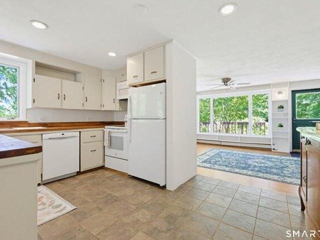 house with 3 bedroom, Chaplin CT ES103187960