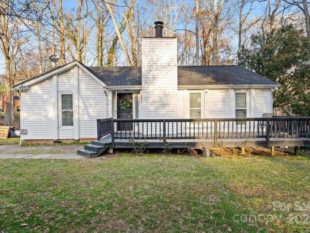 house with 3 bedroom, Charlotte NC DLS89410111