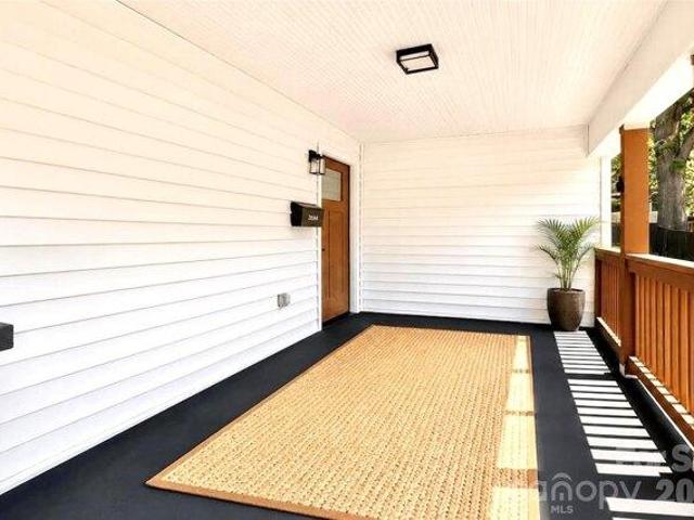 house with 3 bedroom, Charlotte NC ES104909156