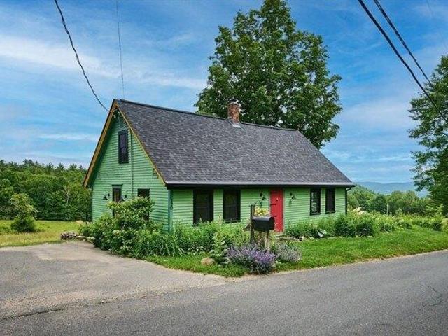 house with 3 bedroom, Charlemont MA ES103774224