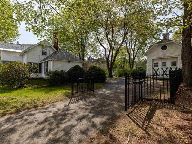 house with 3 bedroom, Charlestown NH ES104116445