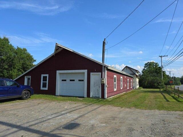 house with 3 bedroom, Charlestown NH ES105127592