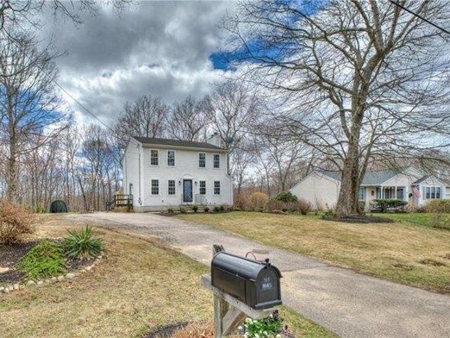 house with 3 bedroom, Charlestown RI DLS101660834
