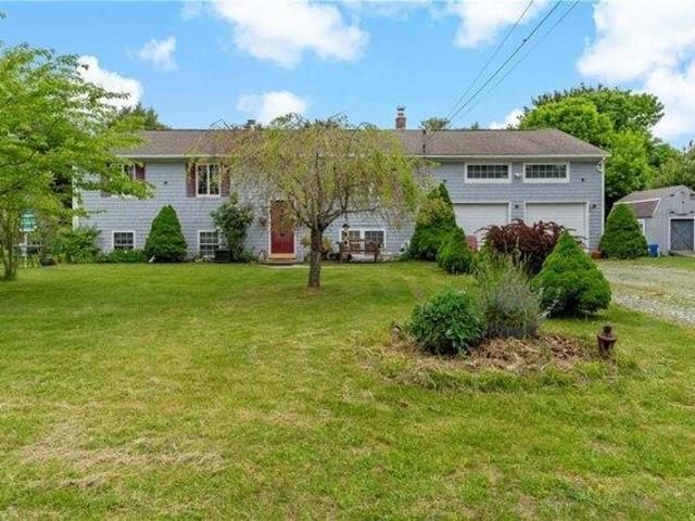 house with 3 bedroom, Charlestown RI DS103101675