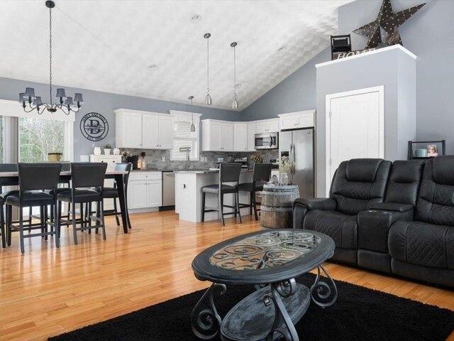 house with 3 bedroom, Charlestown RI ES103494272