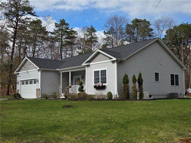 house with 3 bedroom, Charlestown RI ES104809152