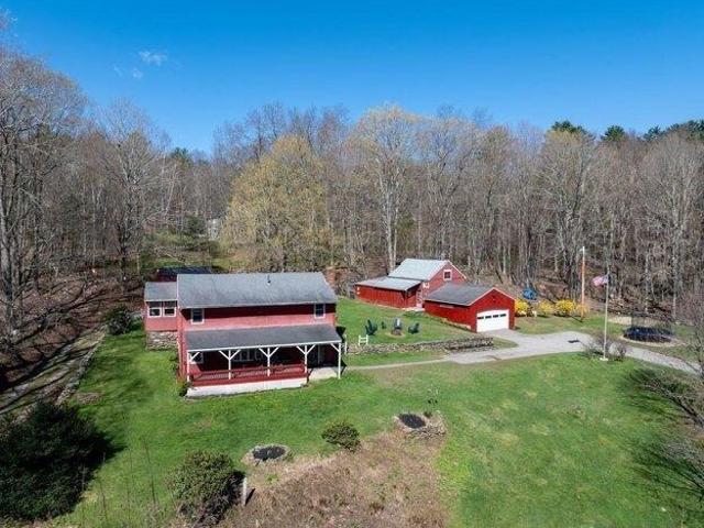 house with 3 bedroom, Charlton MA ES102962353