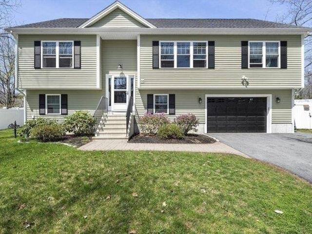 house with 3 bedroom, Charlton MA ES104263385