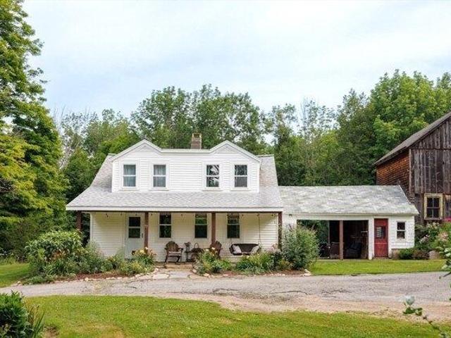 house with 3 bedroom, Charlton MA ES105060135