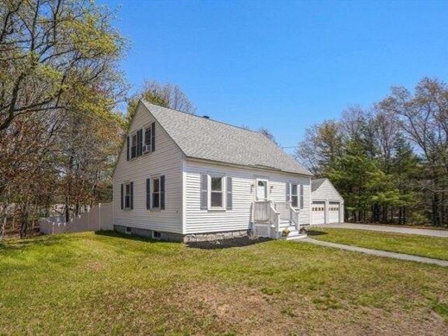 house with 3 bedroom, Chelmsford MA DLS102859795