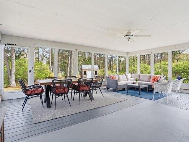 house with 3 bedroom, Chelmsford MA DLS102859917