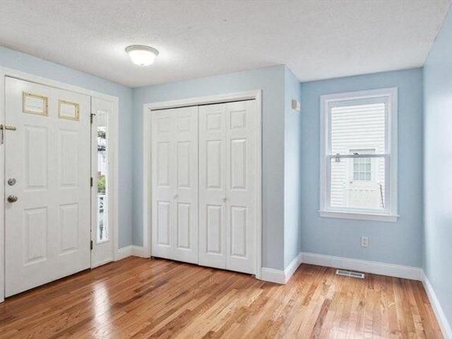 house with 3 bedroom, Chelmsford MA DS104077628