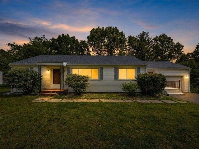 house with 3 bedroom, Chelmsford MA DS104352787