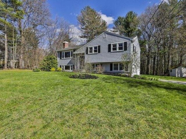 house with 3 bedroom, Chelmsford MA DS103809350