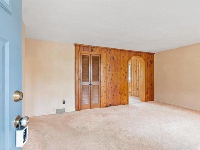 house with 3 bedroom, Chelmsford MA ES104298410