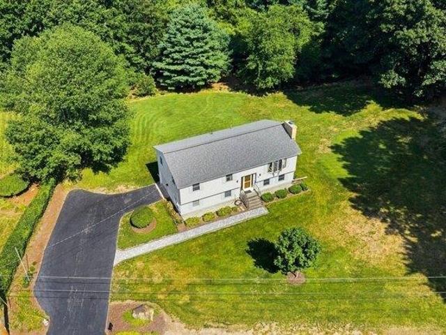 house with 3 bedroom, Chelmsford MA ES105096125
