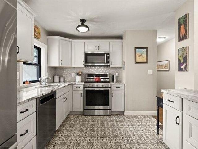 house with 3 bedroom, Chelmsford MA ES105093679