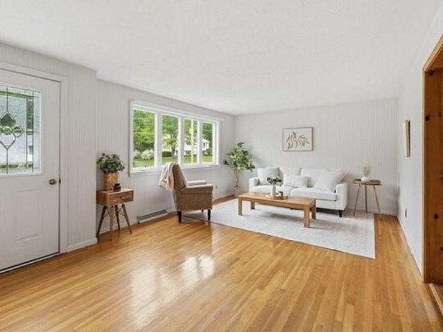 house with 3 bedroom, Chelmsford MA ES103249679